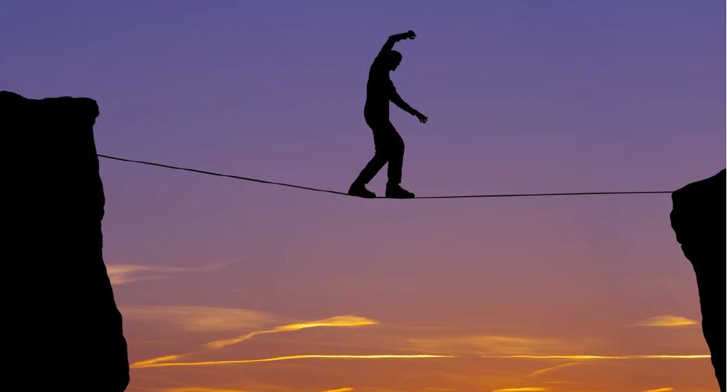 Midsize law firms at the midpoint of 2023: Exploring performance and ...